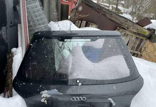 Стекло крышки багажника Audi A3 8l