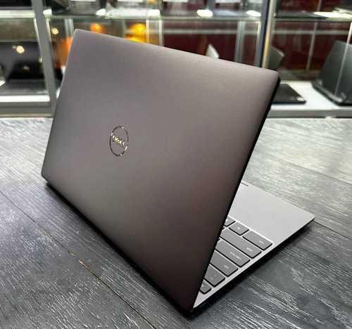 Новый ноутбук Dell XPS 13 9315 i5/8/256