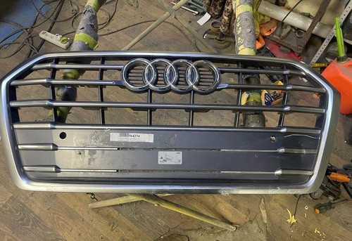 Решетка радиатора Audi Q5 2018