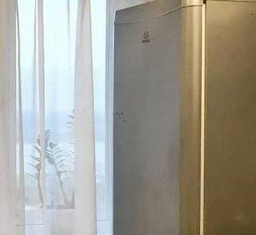 Холодильник Daewoo Electronics 1SQW76 бу