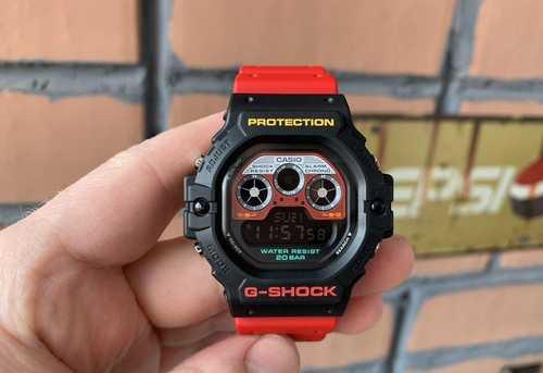 Casio G-Shock DW-5900MT-1A4ER (Mix Tape)