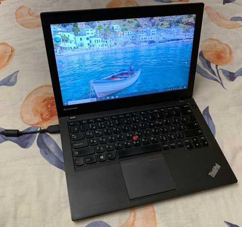 Ноутбук lenovo thinkpad x240 i5,ssd,2акб