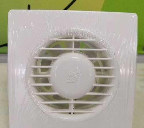 Вентилятор вытяжной для ванны и кухни D100