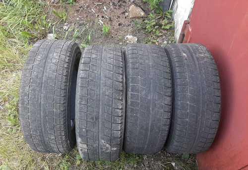 Bridgestone Blizzak Revo2 215/65 R16 98Q