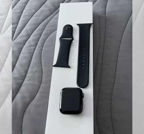 Apple watch S6 (44mm)