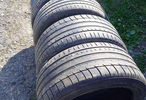 Triangle Sportex TSH11 245/45 R19 и 275/40 R19