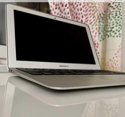 Apple macbook air 11