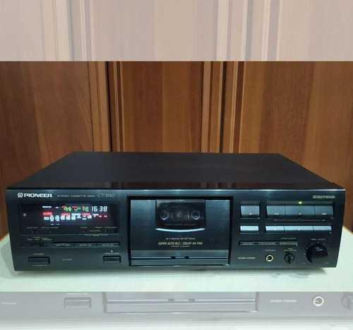 Трёхголовая кассетная дека Pioneer CT-S520