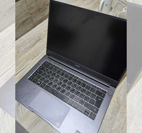 Huawei matebook d14 i3