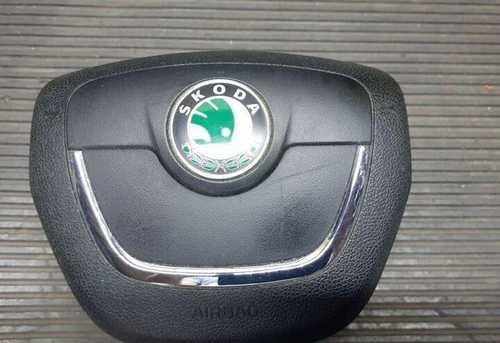 Подушка безопасности в руль Skoda Octavia A5