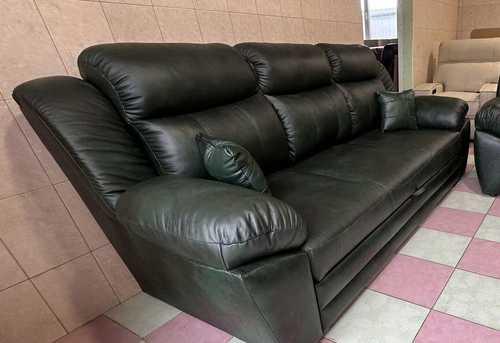 Кожаный диван с удобным спальным механизмом