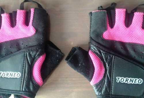 Перчатки для фитнеса Mad Max (XL) и ToRneo (S)