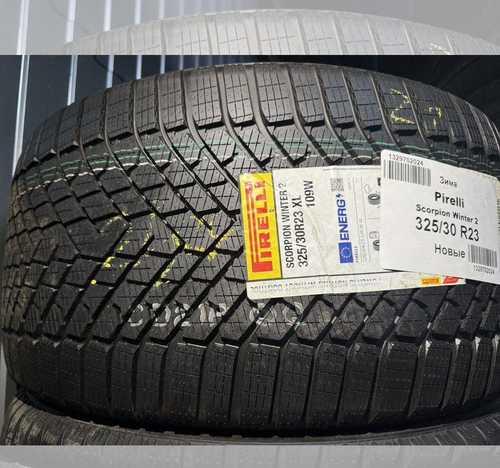 Pirelli Scorpion Winter 2 325/30 R23 109W