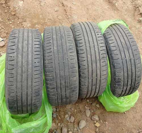Nokian Tyres Nordman SZ 215/55 R17 98V