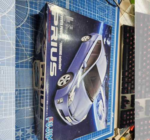 Сборная модель fujimi toyota prius 1/24