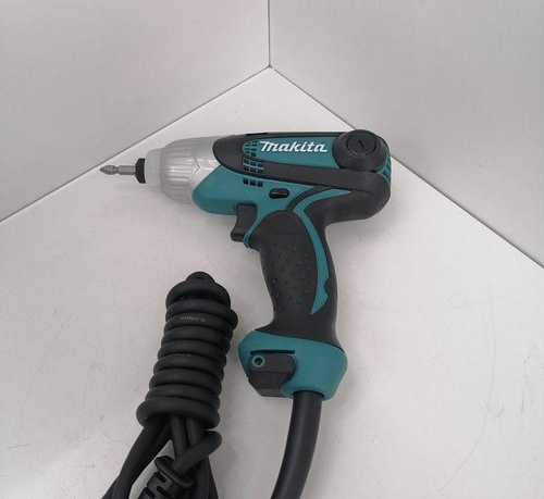 Шуруповерт Makita TD0101