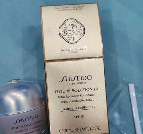 Тональный крем shiseido