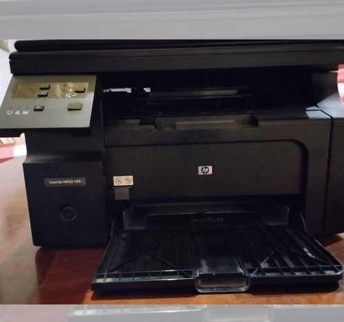 HP LaserJet M1132 MFP принтер