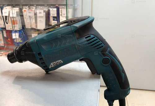 Зв8 Шуруповерт makita FS4000