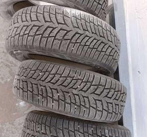 Headway HW508 215/60 R16 95T