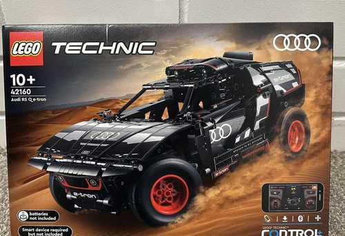 Конструктор Lego Technic Audi RS Q e-tron 42160