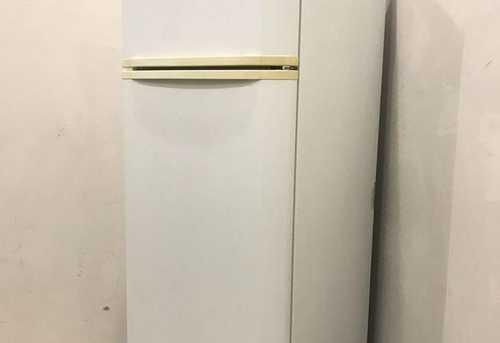 Холодильник Vestel в отличном сост. Привезу