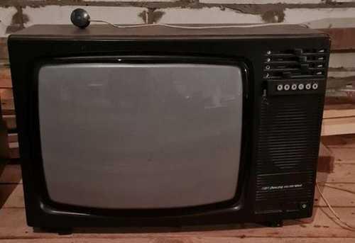 Продам телевизор с кенископом