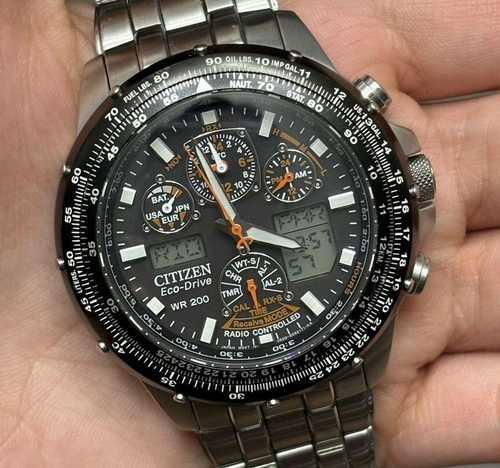 Мужские наручные часы citizen eco-drive wr 200