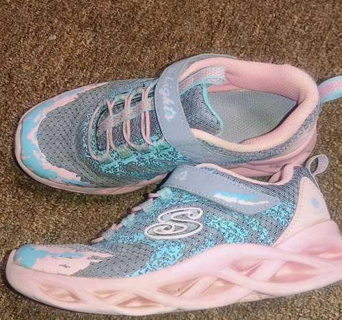 Кроссовки Skechers
