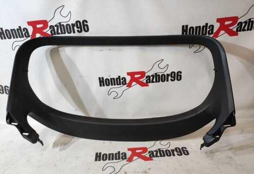 Обшивка крышки багажника Honda Civic 5D 8 FK R18A2