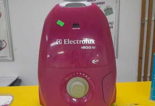 Пылесос Electrolux ZP3520