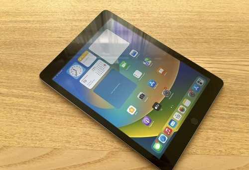 iPad 5 2017 128Gb WiFi Оригинал