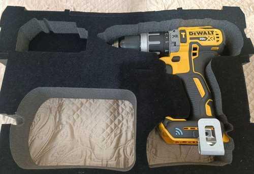 Шуруповёрт Dewalt 797 Зарядное устройство Кейсы