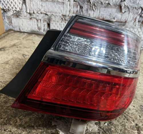 Правый фонарь camry v55 55 LED оригинал камри