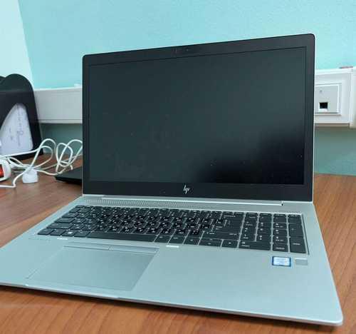 Ноутбук Hp EliteBook 850 G5 I7-8 / не включается