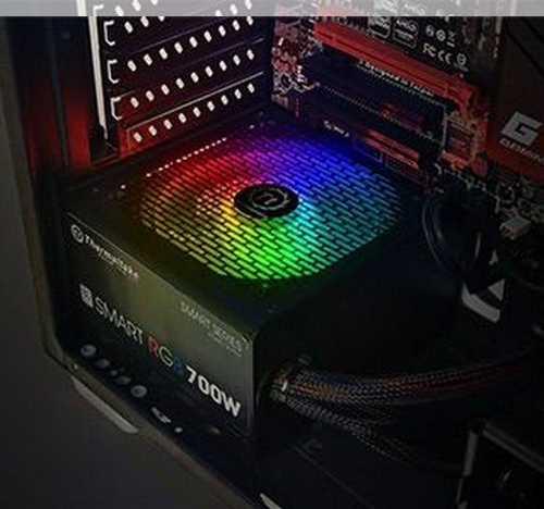 Блок питания 700w thermaltake RGB