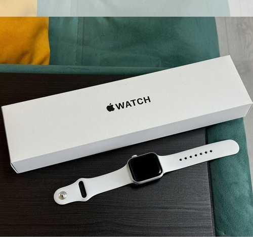 Часы Apple Watch SE 2 40mm Silver