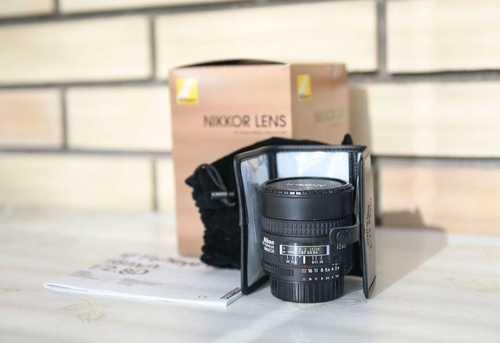 Nikon 16mm f/2.8D AF Fisheye-Nikkor