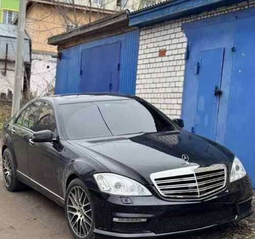 Бампер передний Mercedes S-class w221 S63/65 AMG