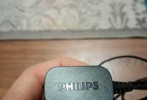 Зарядное устройство для бритвы Philips