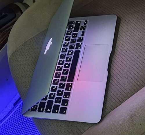 Apple macbook air 11