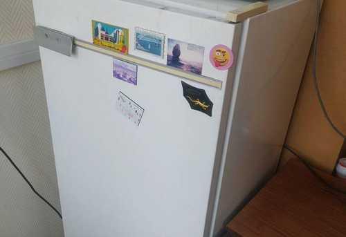 Холодильник бу, рабочий