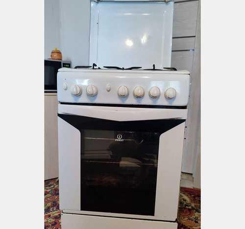 Газовая плита бу Indesit