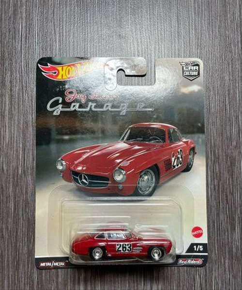 Hot wheels premium