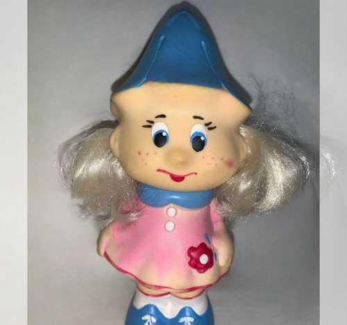 Игрушка резиновая СССР дюймовочка