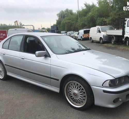 Бампер передний М5 BMW E39 в сборе (Тайвань)
