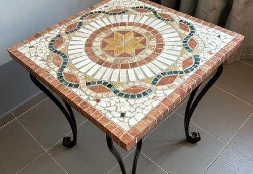 Кованый стол с мозаикой из итальянского мрамора