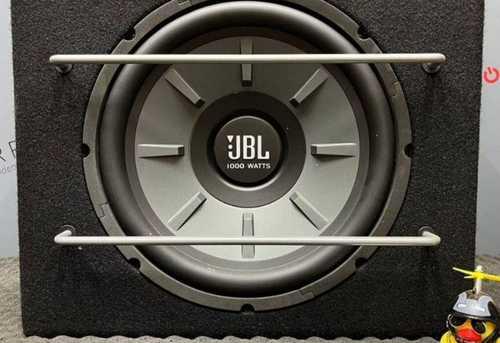 Сабвуфер JBL 1000 W