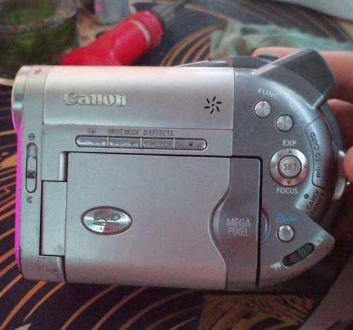 Видеокамера canon DC 10 E