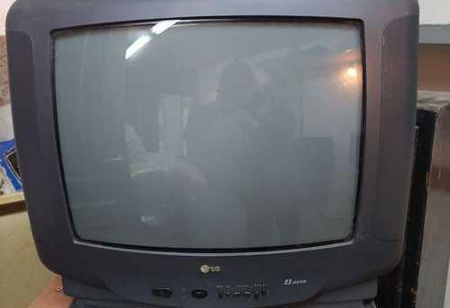 Телевизор LG, model:CF-20D60